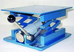 Elevatore da laboratorio con pistone idraulico Portata max. 25* Kg Largh. 200 mm Lungh. 230 mm ...